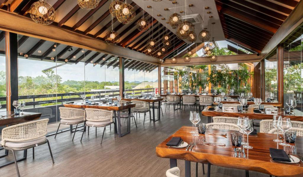 DoubleTree by Hilton Weerawila | Luxury Hotel in Weerawila Near Yala